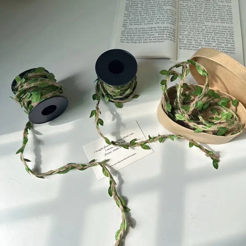 Vintage-Style DIY Decor Green Leaf Rope