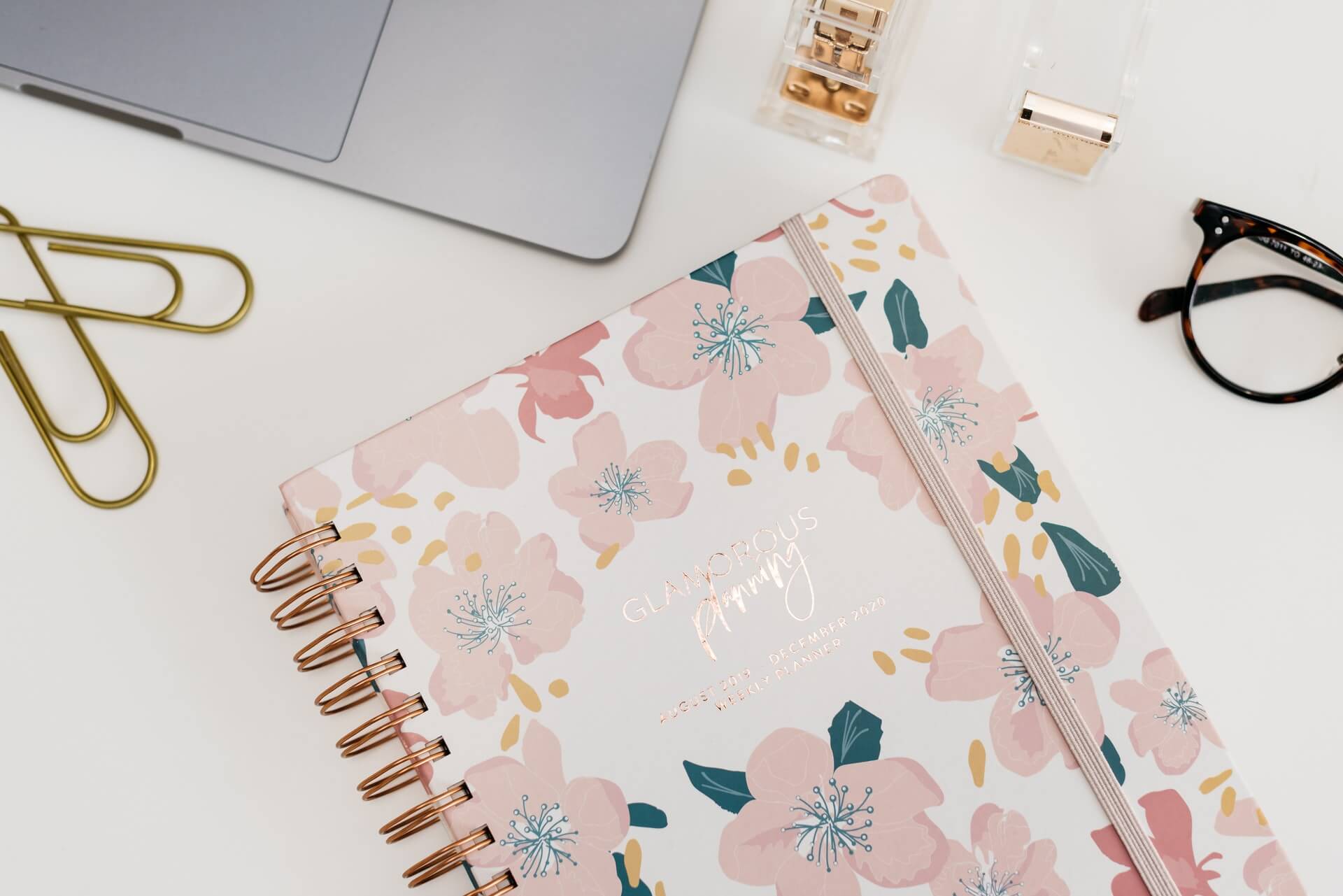 New Arrivals – thepaperworm